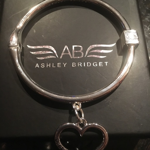 Ashley Bridget | Jewelry | Nwt Ashley Bridget Bracelet Best Friend ...